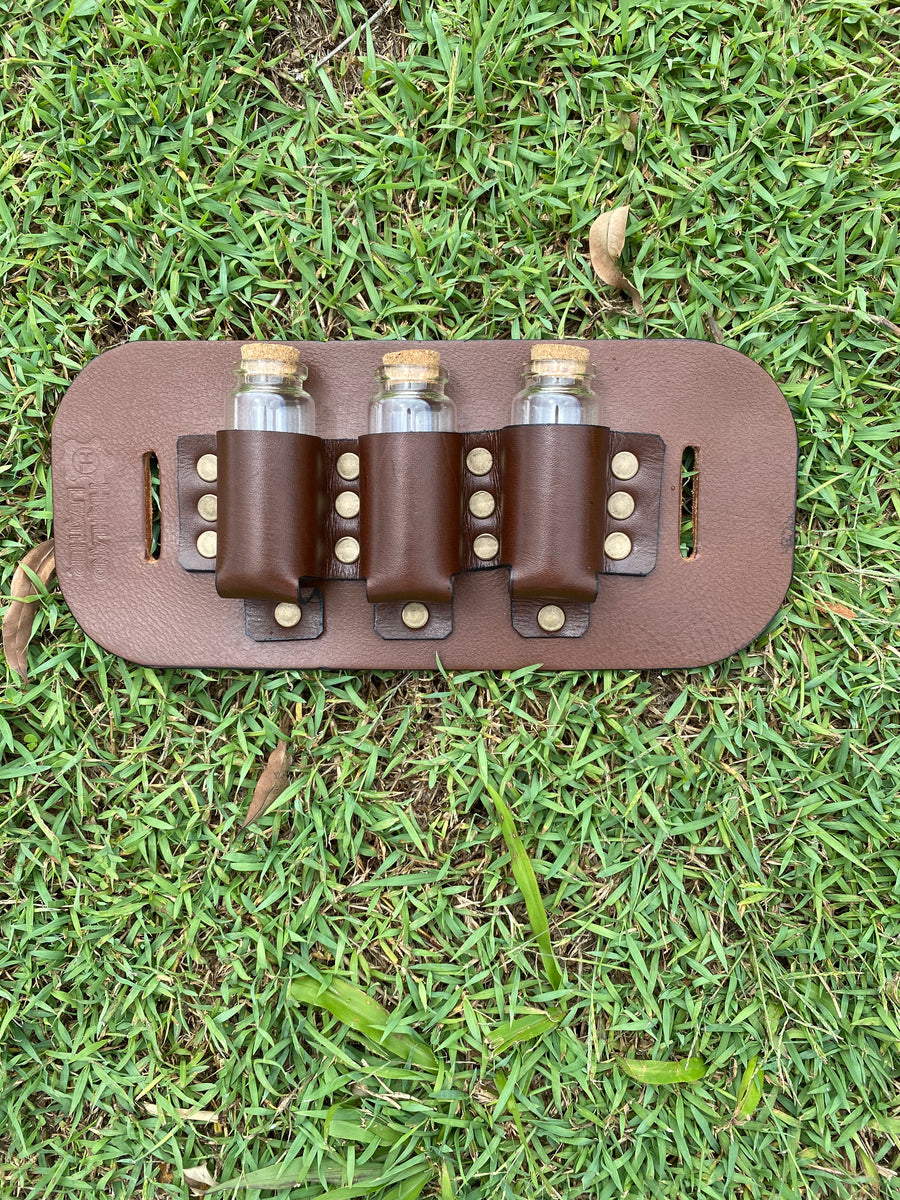 SteamPunk/Medieval Leather Vial holder pouch to attach to a belt ...
